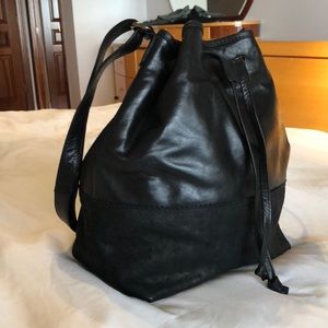 Urbancode London | Bags | Urbancode London Cross Body Bucket Back ...